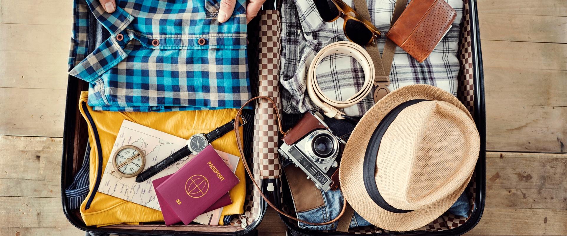Si no llevas estas 8 cosas en tu maleta... ¡No llevas nada! - Visados y ...